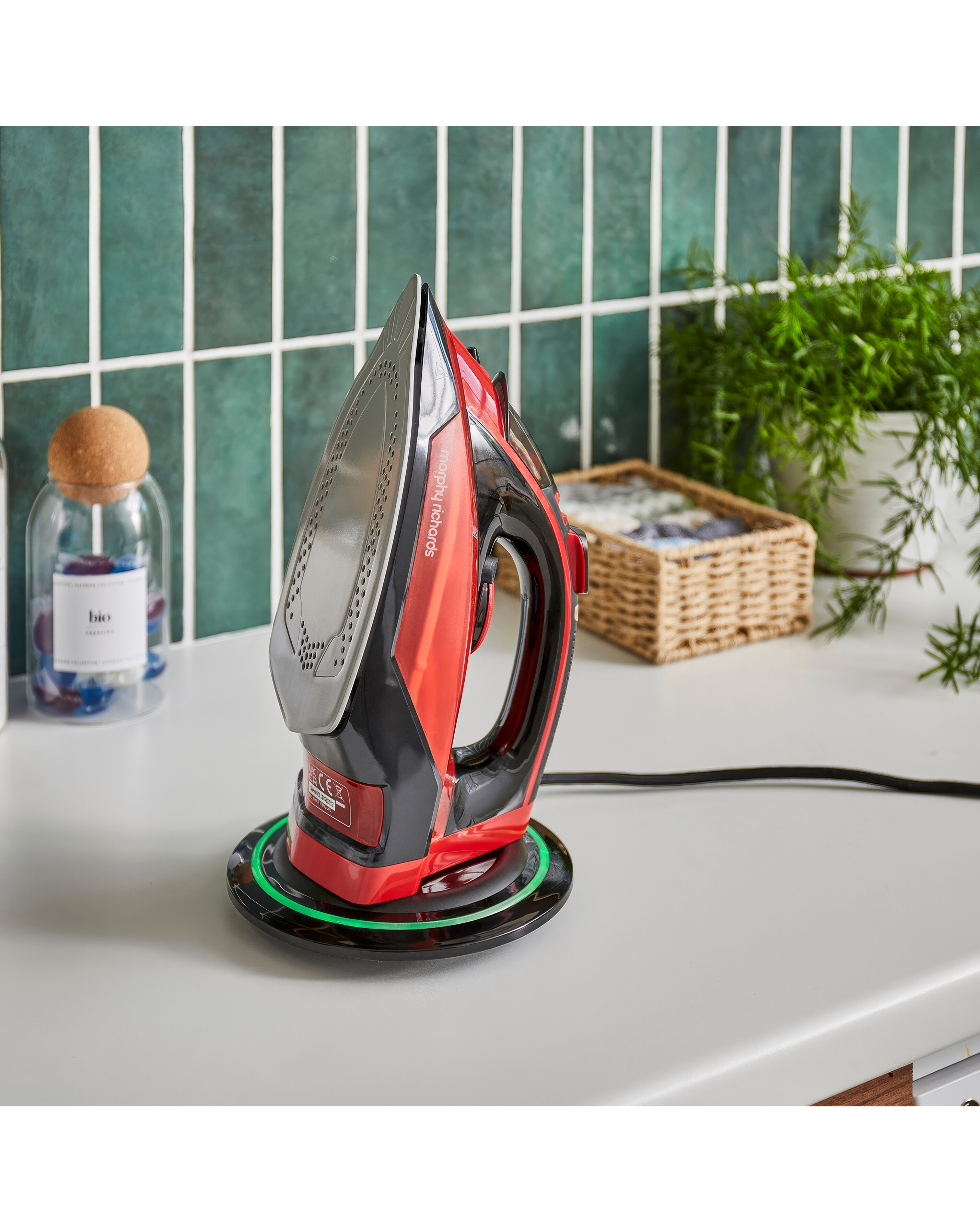 Morphy Richards Cordless Steam Iron